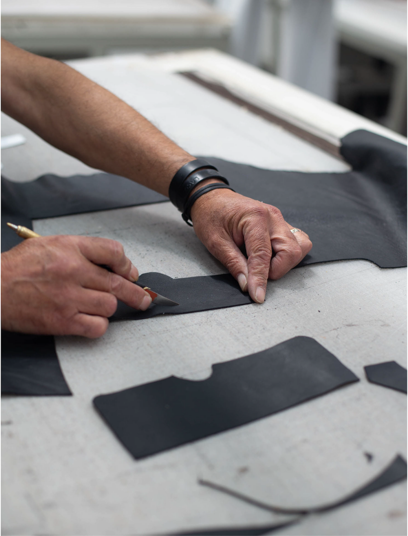 How to repair a luxury handbag: tips for fixing Hermès, Gucci, Ownever ...